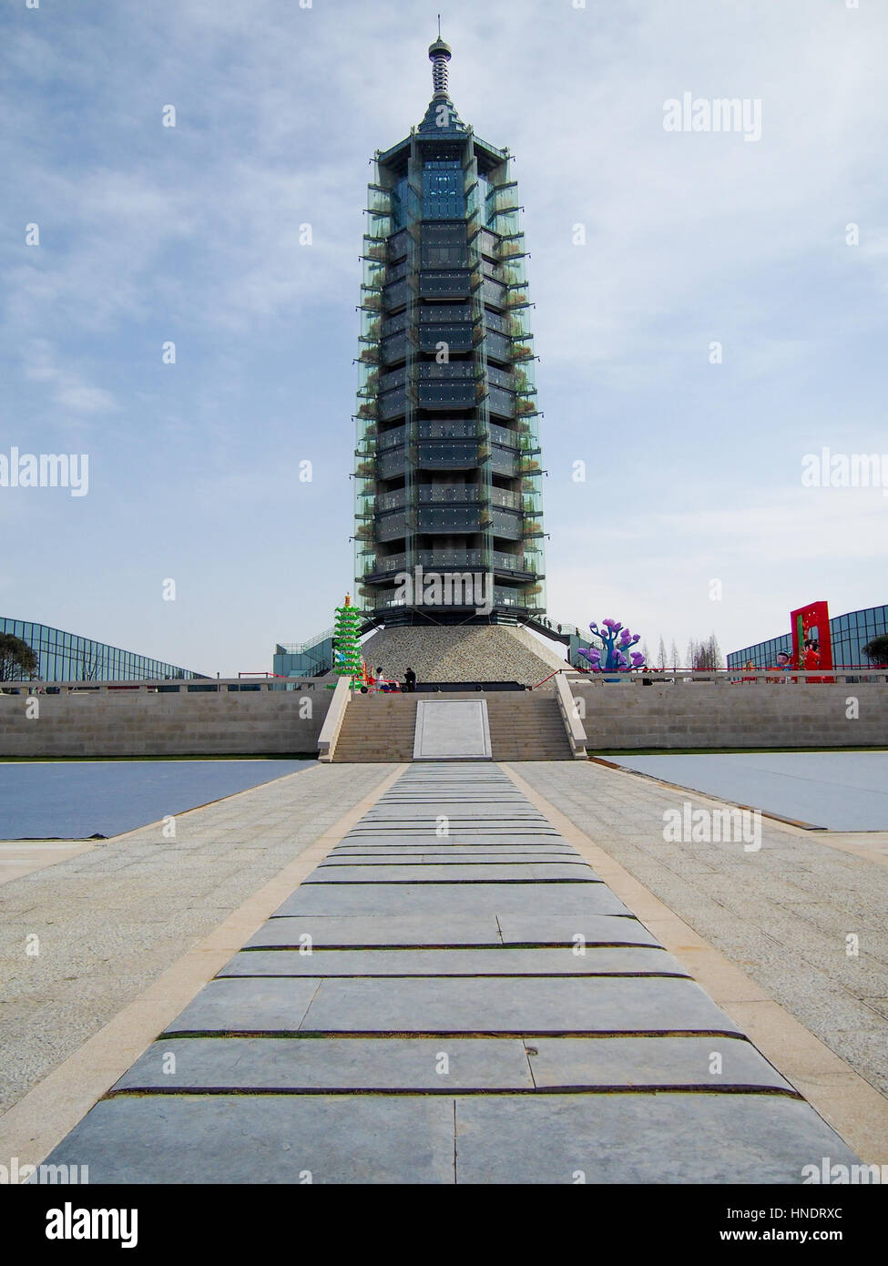 Porcelain pagoda nanjing hi-res stock photography and images - Alamy
