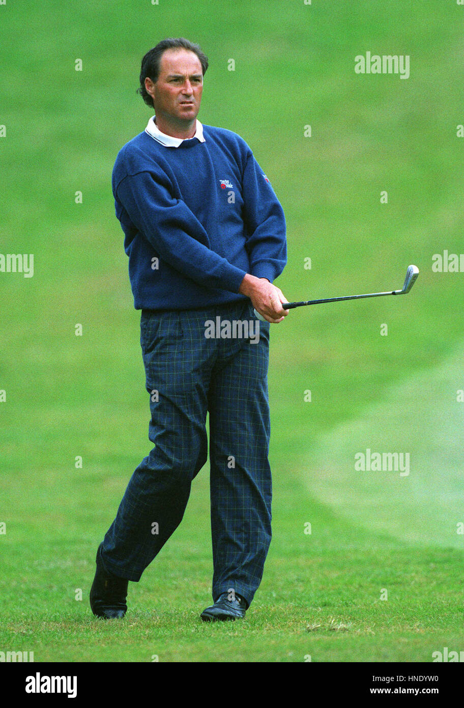 J gordon gordon hi-res stock photography and images - Alamy