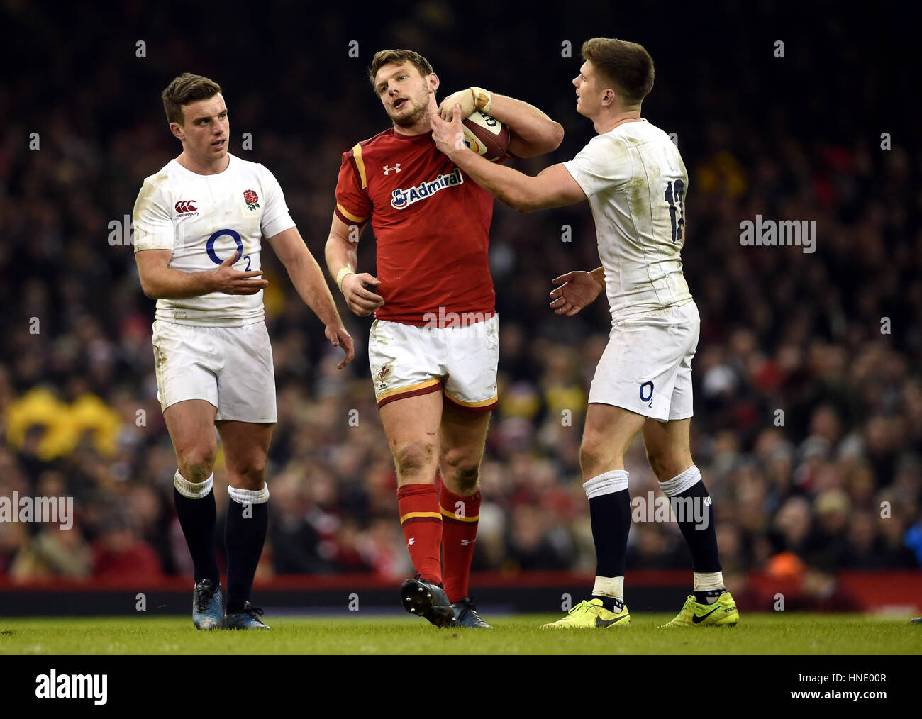Wales' Dan Biggar and England's Owen Farrell (right) during the RBS 6 Nations match at the ...
