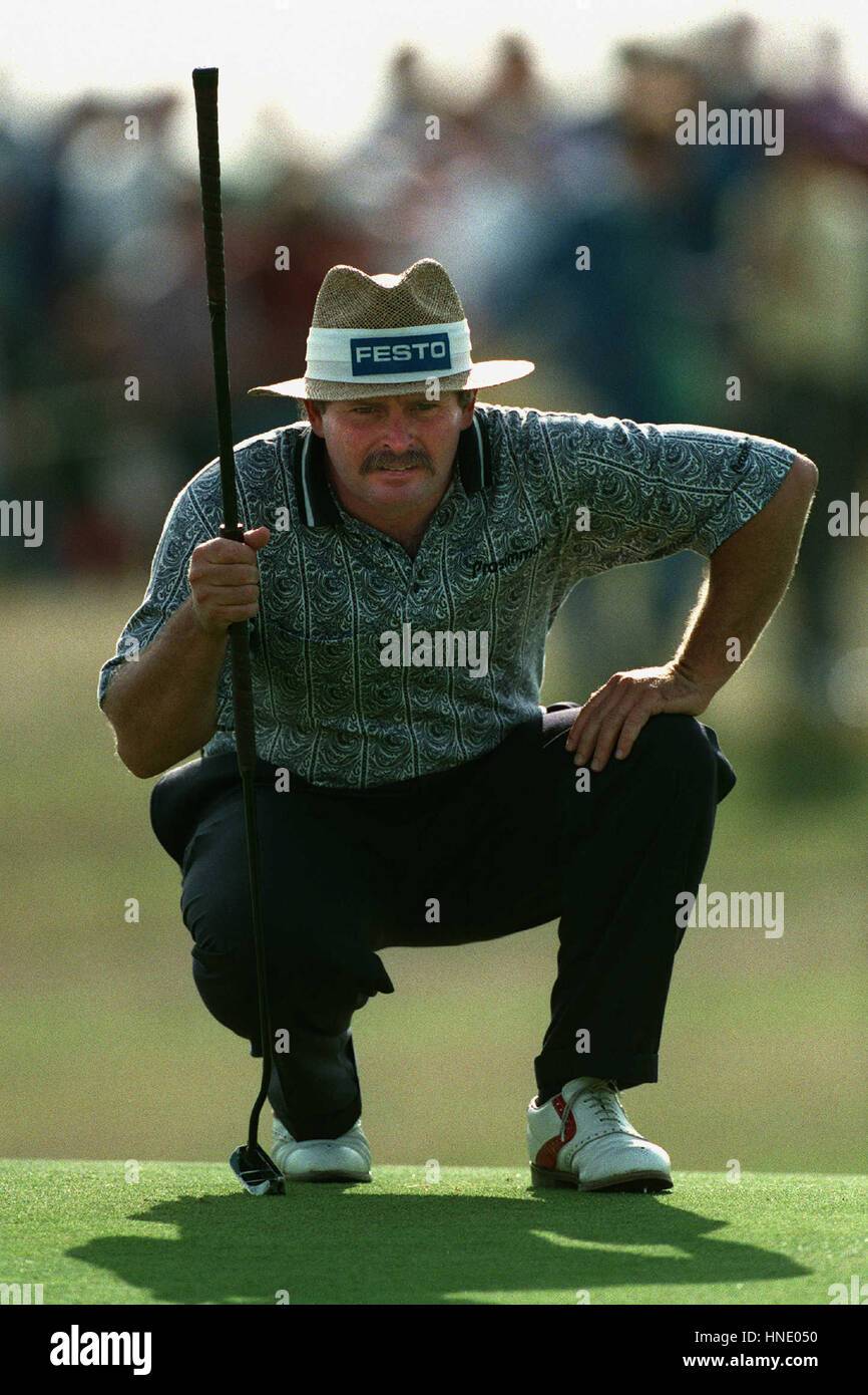 Peter senior golf hi-res stock photography and images - Alamy
