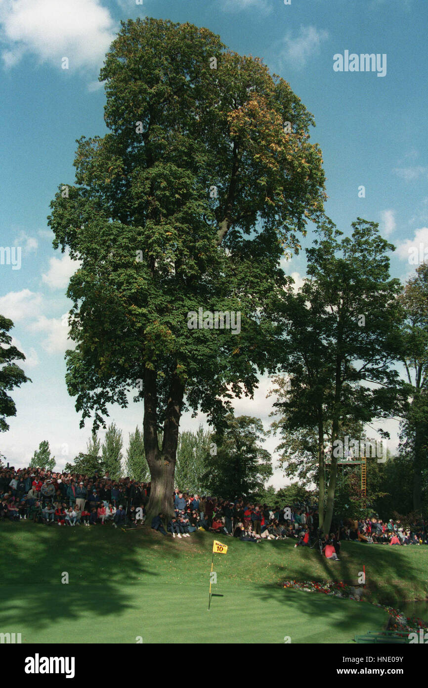 Golf ryder hole hi-res stock photography and images - Alamy