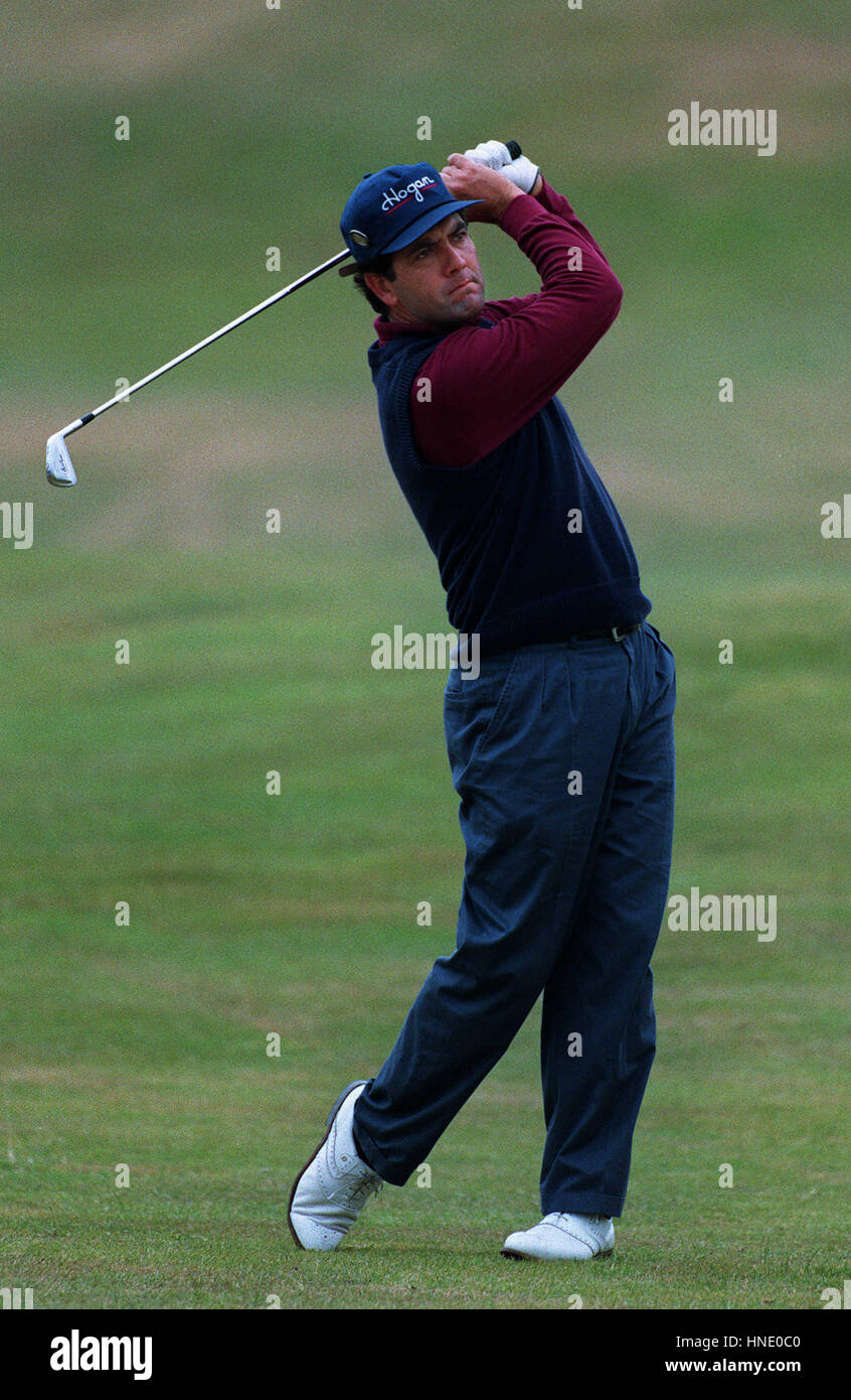 David frost south africa hi-res stock photography and images - Alamy