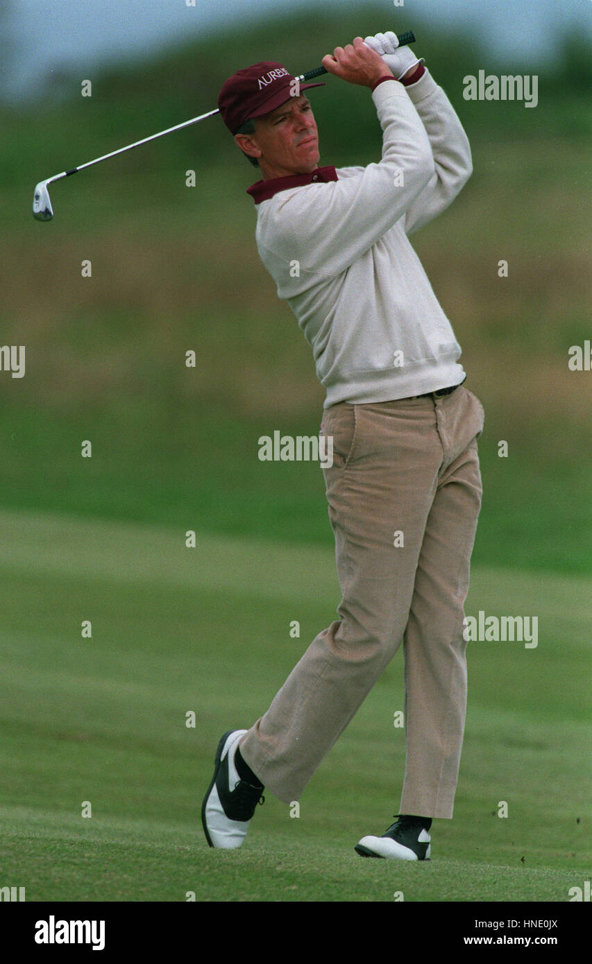 Larry mize hi-res stock photography and images - Alamy