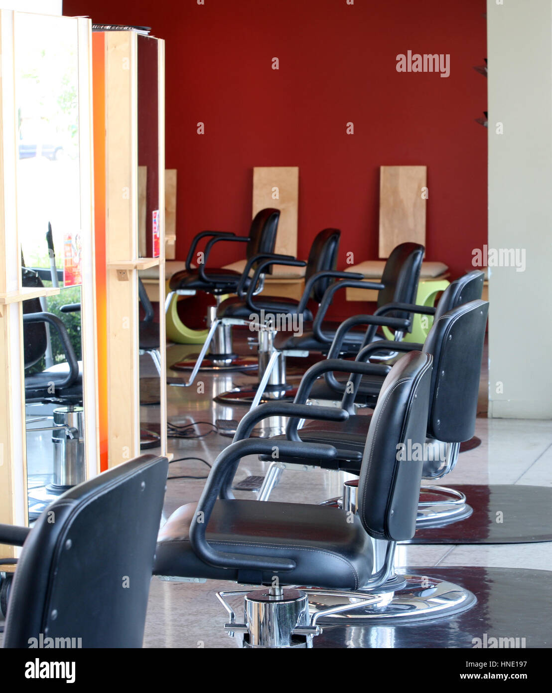 Empty Hair Salon High Resolution Stock Photography and Images - Alamy
