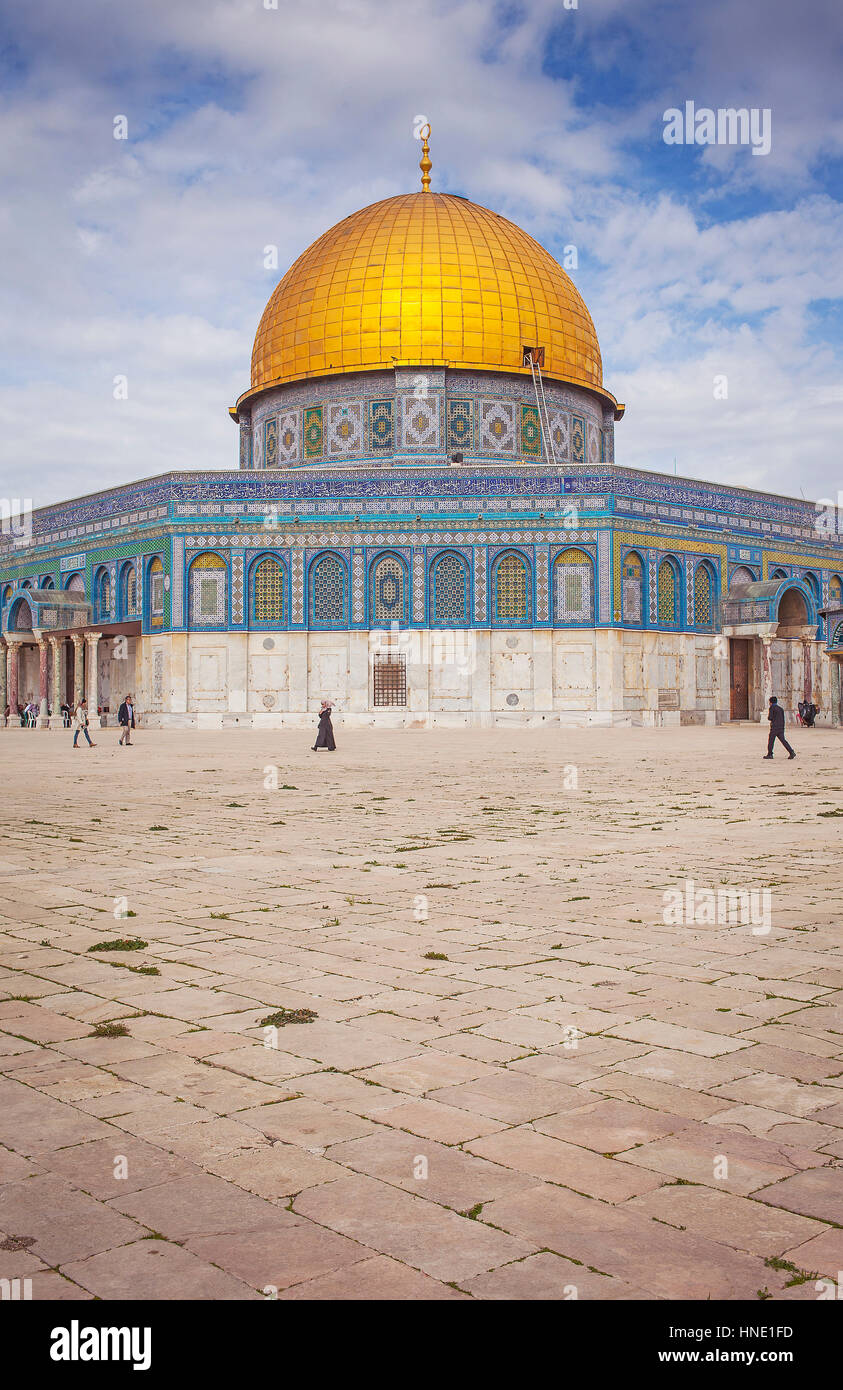 Temple mount moriah hi-res stock photography and images - Alamy