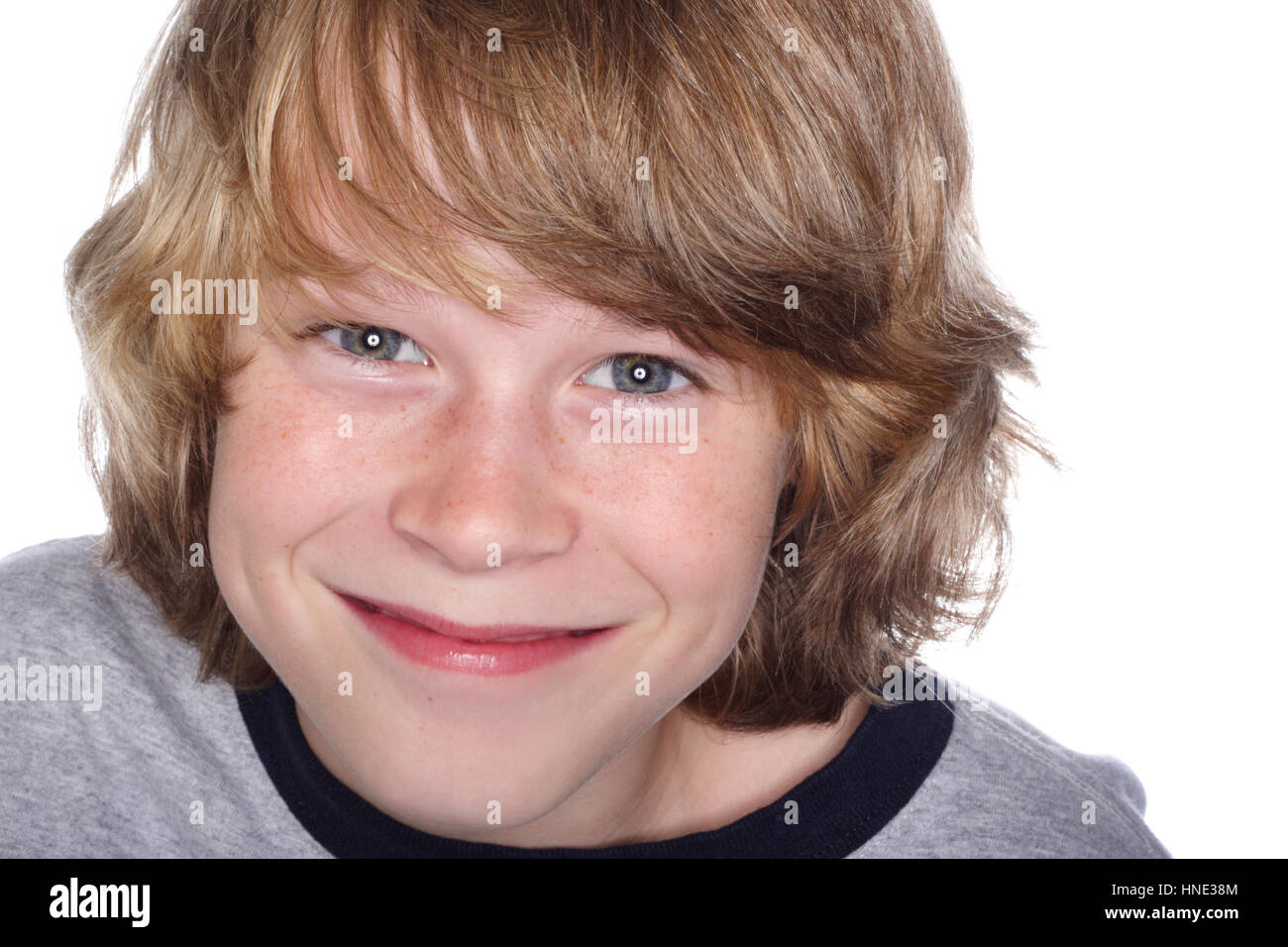 smiling teenage boy Stock Photo - Alamy smiling teenage boy Stock Photo - Alamy