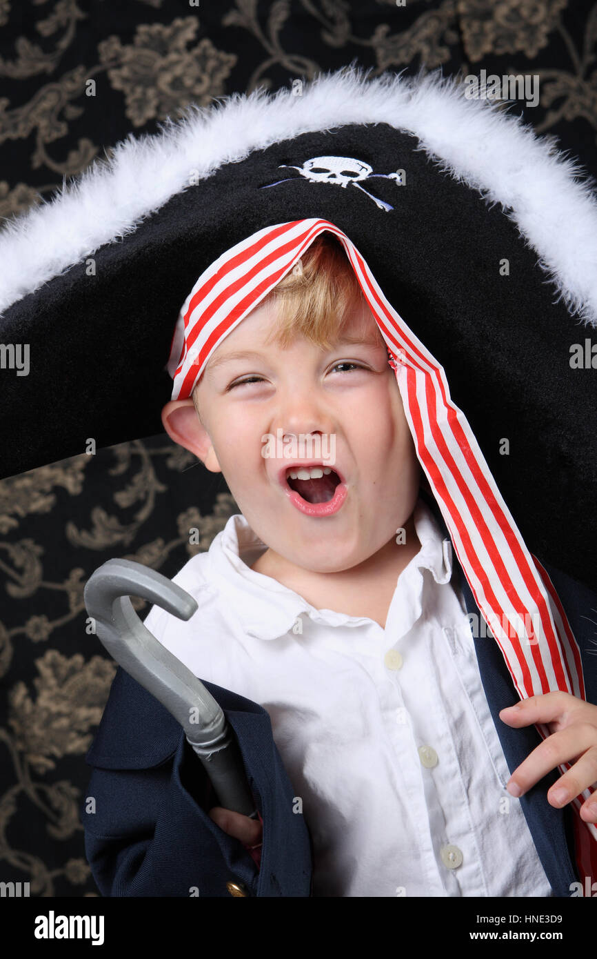Young boy in a Pirate Costume Stock Photo - Alamy