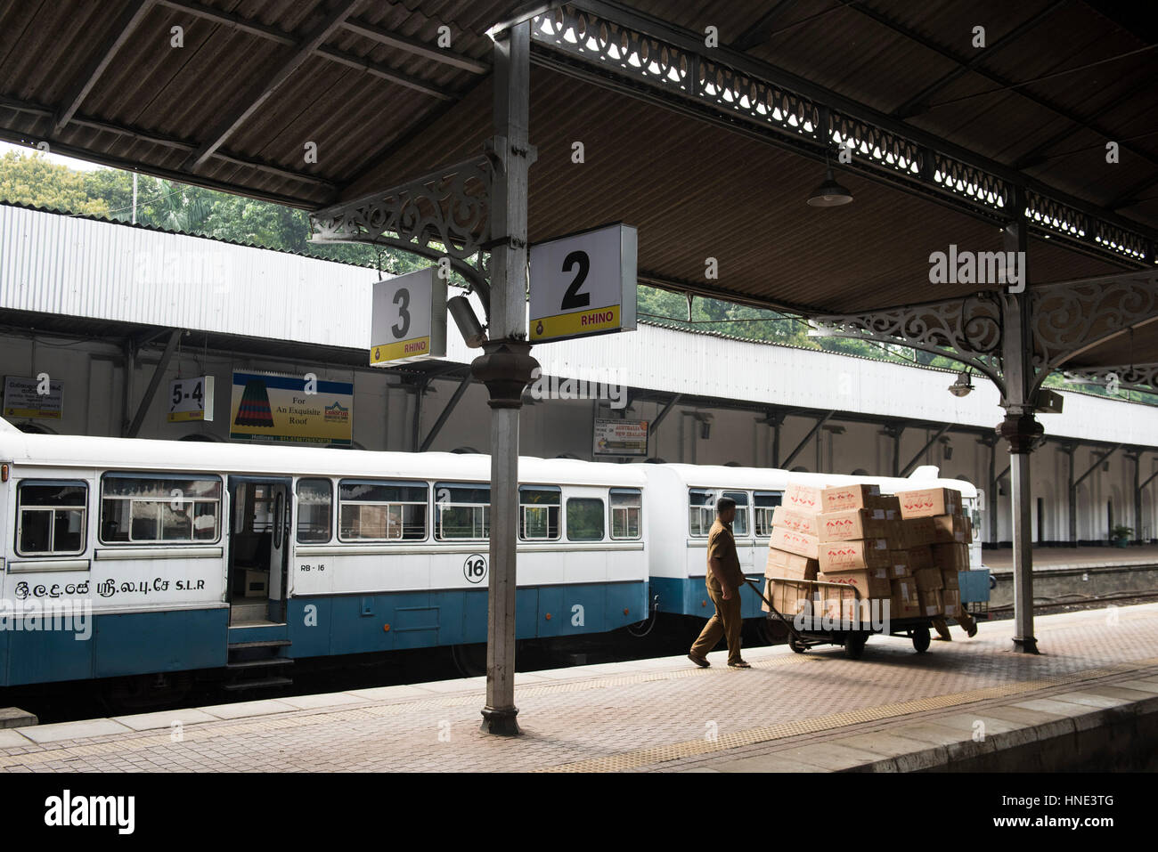 Passenger train in the Kandy Railway Station, Kande, Sri Lanka Stock ...