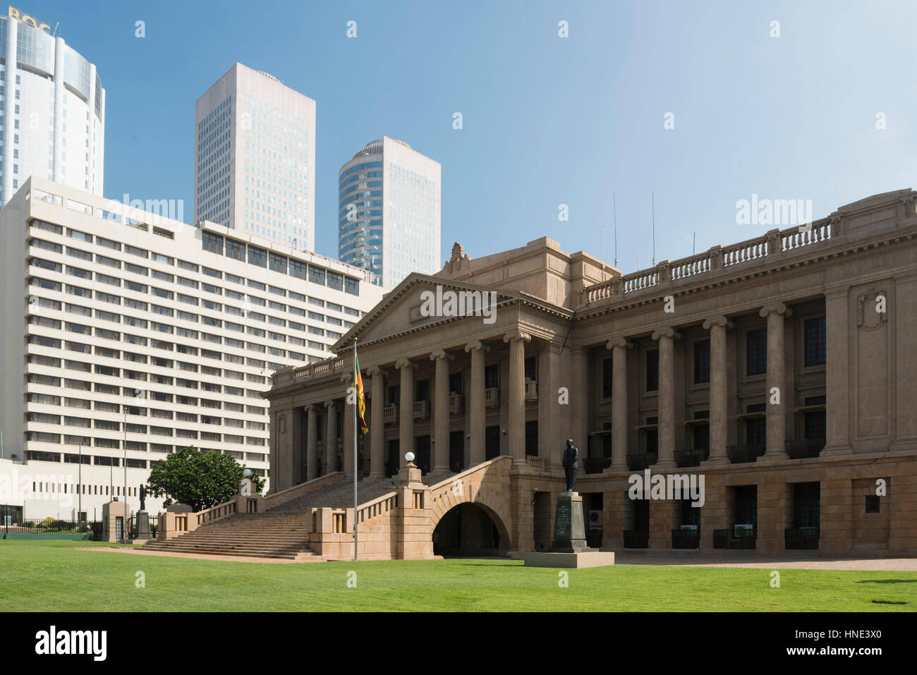 Old parliament building colombo hi-res stock photography and images - Alamy