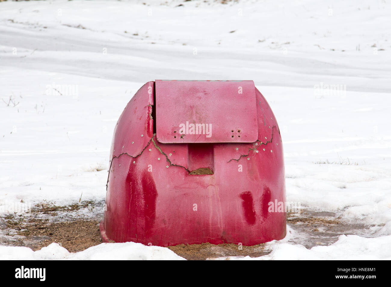Salt grit container hi-res stock photography and images - Alamy