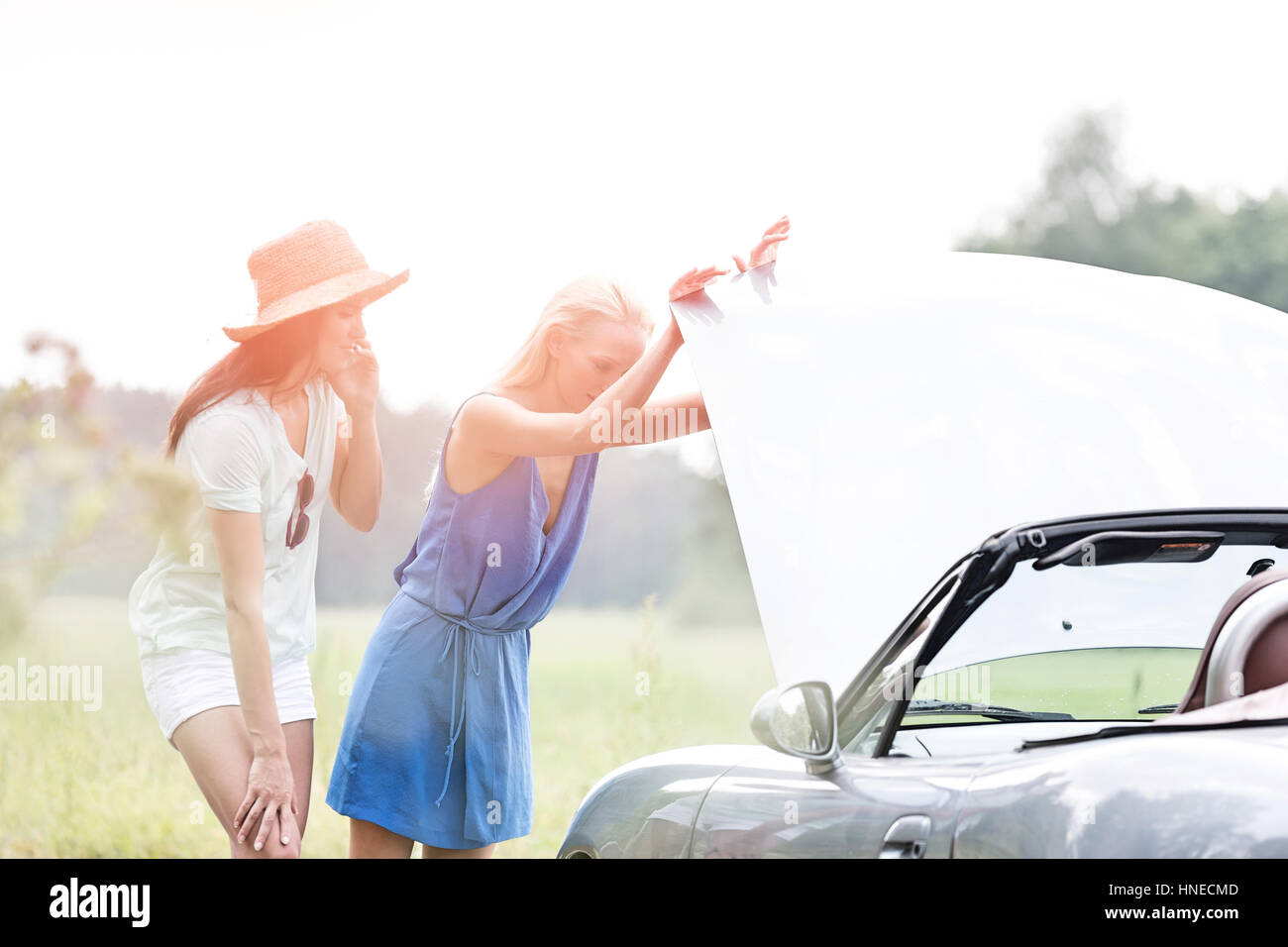 Broken Phone Friends High Resolution Stock Photography and Images - Alamy