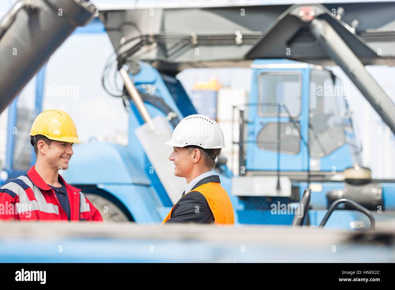 Hands workers hi-res stock photography and images - Alamy
