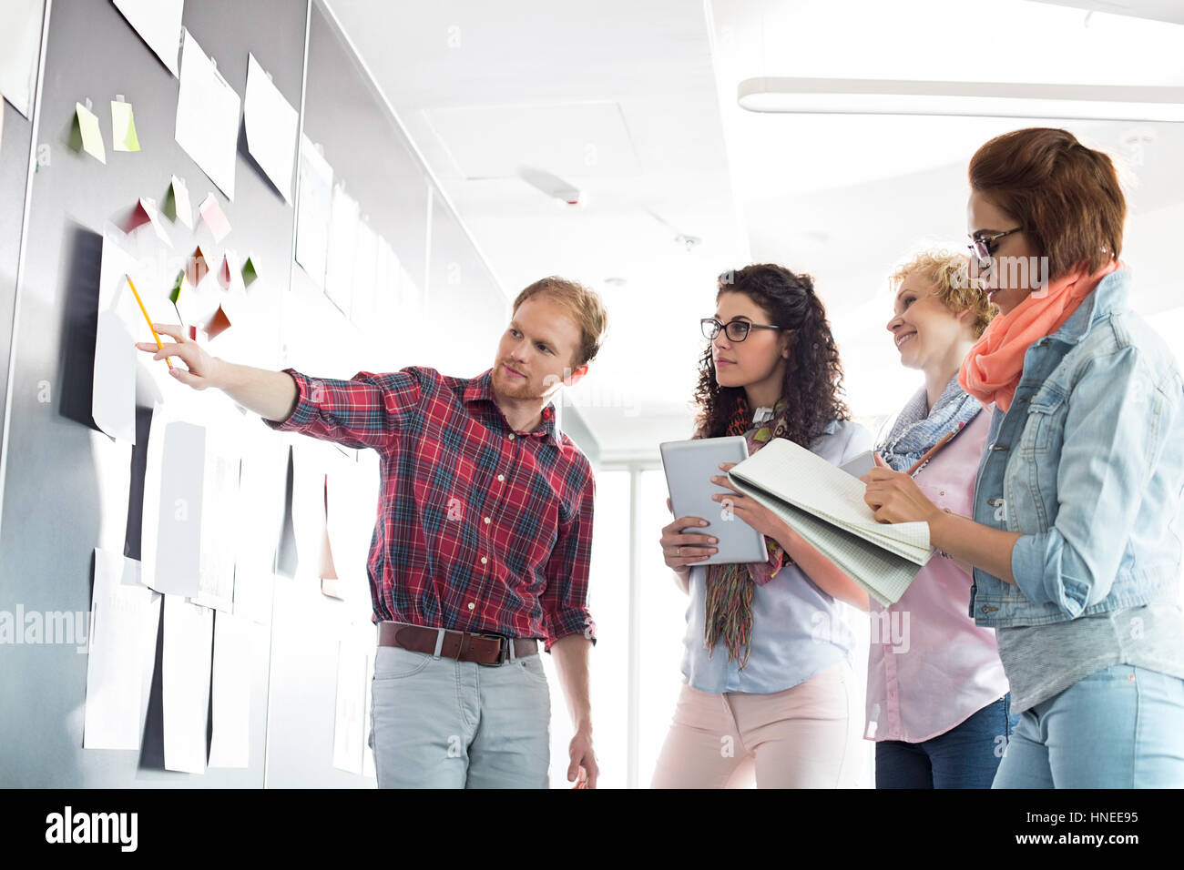 Explaining document hi-res stock photography and images - Alamy