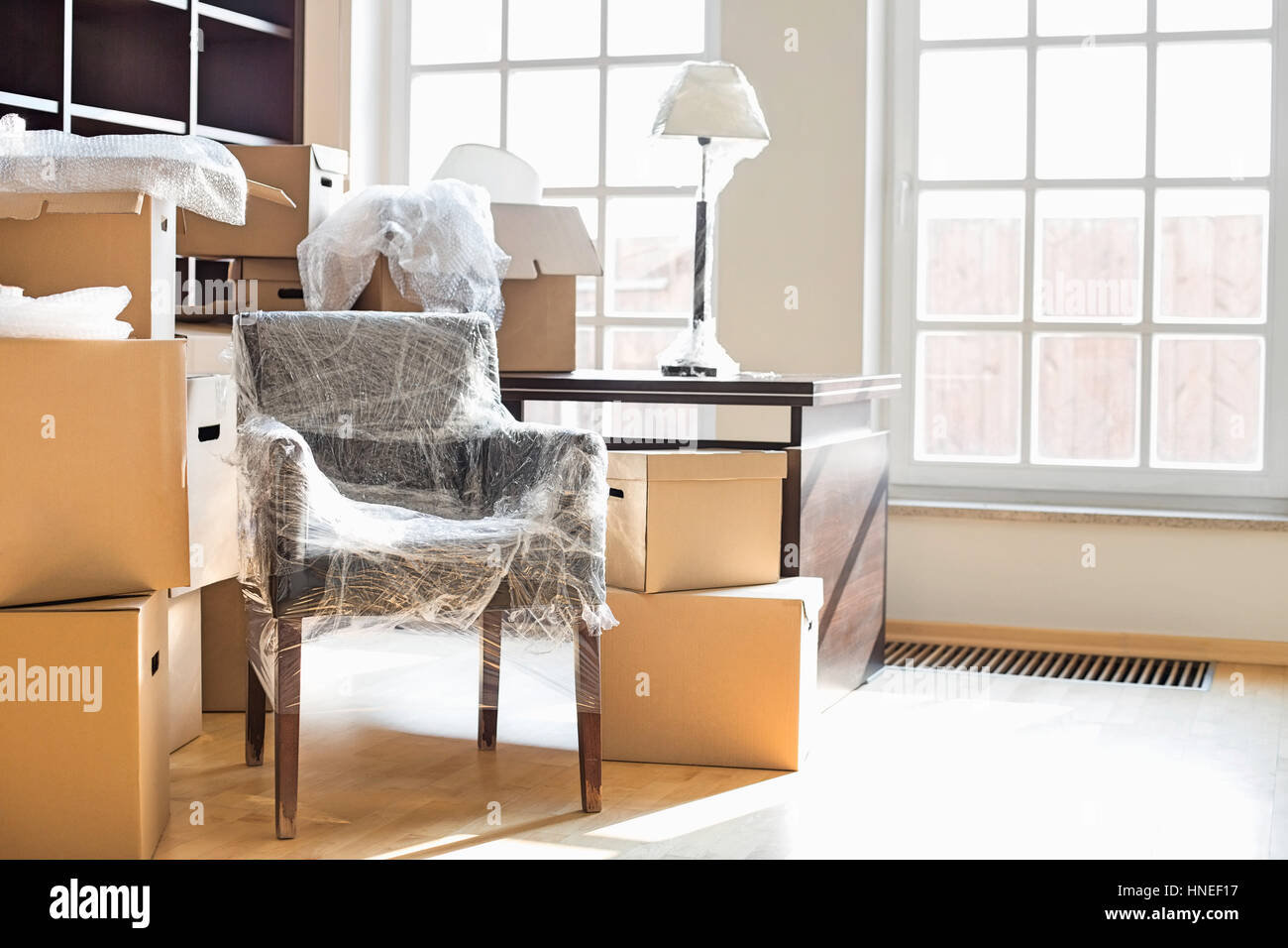 Furniture home packing hi-res stock photography and images - Alamy