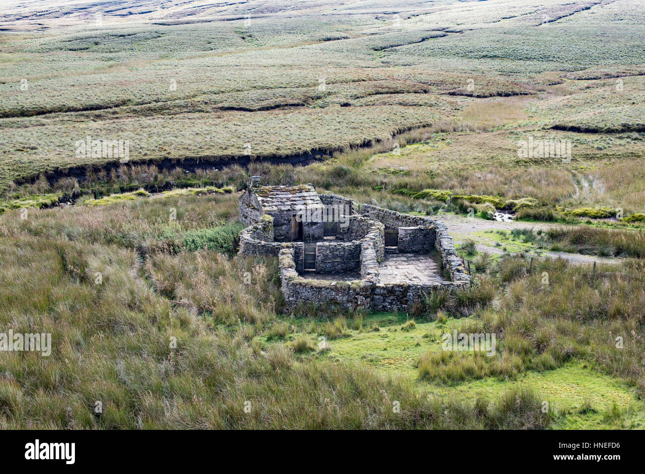 Stone sheepfold hi-res stock photography and images - Alamy