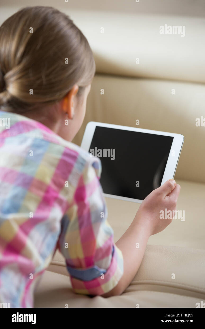 Teen surfing the internet rear view hi-res stock photography and images ...