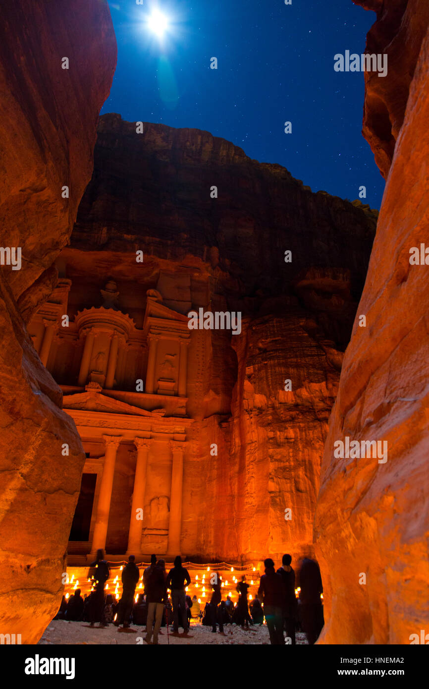 The way to Petra by candle lights Stock Photo - Alamy