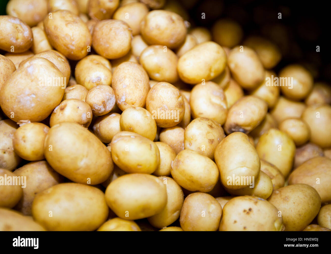 Potatoes supermarket hi-res stock photography and images - Alamy