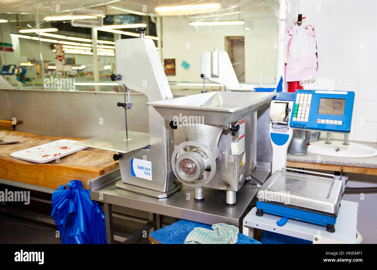 Weighing machine hi-res stock photography and images - Alamy