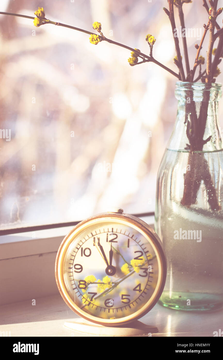 Five minute march hi-res stock photography and images - Alamy
