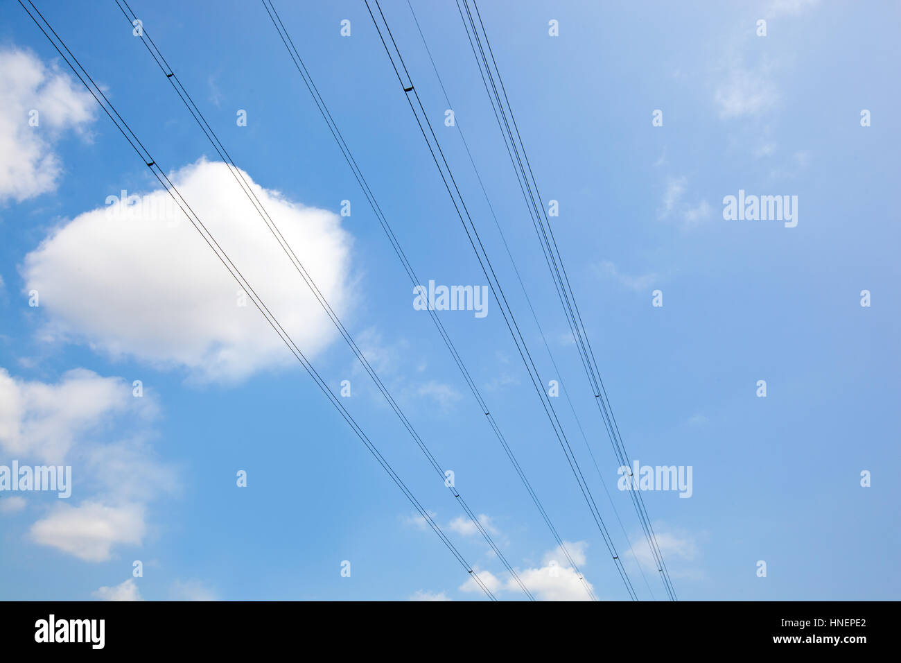 Electrical wires uk hi-res stock photography and images - Alamy