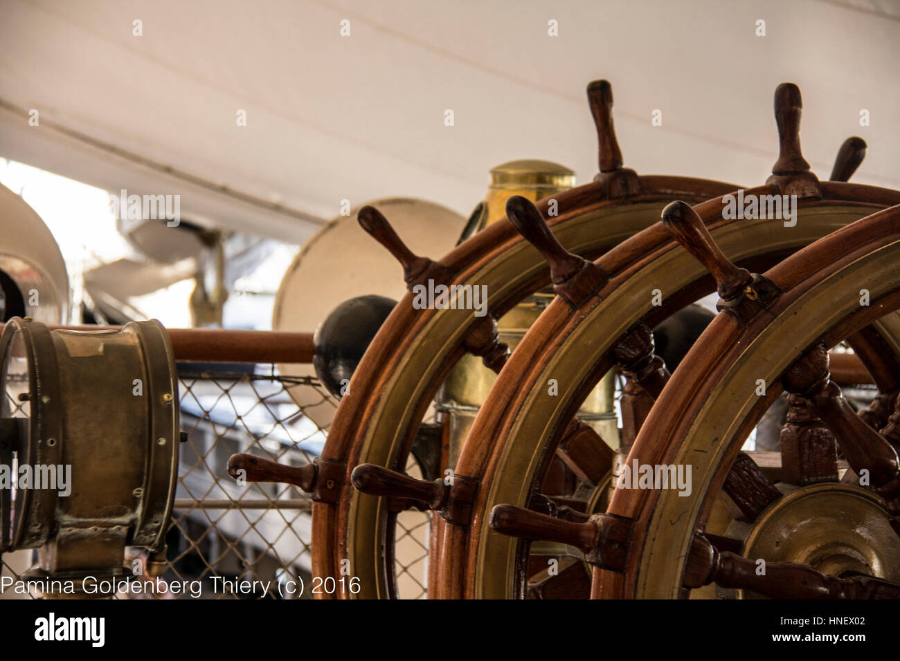 Puerto madero woman´s bridge hi-res stock photography and images - Alamy
