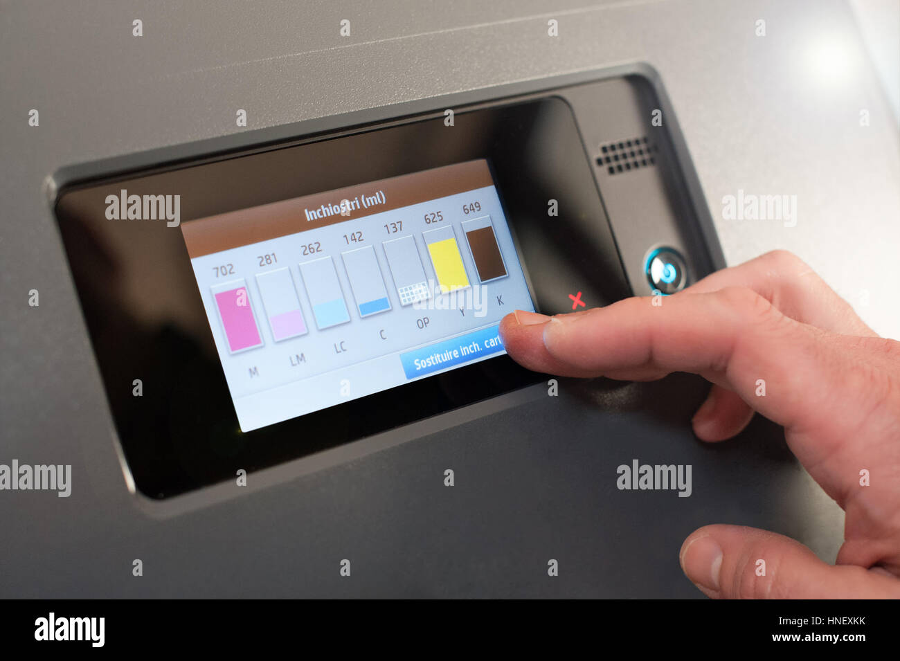 Ink levels hi-res stock photography and images - Alamy