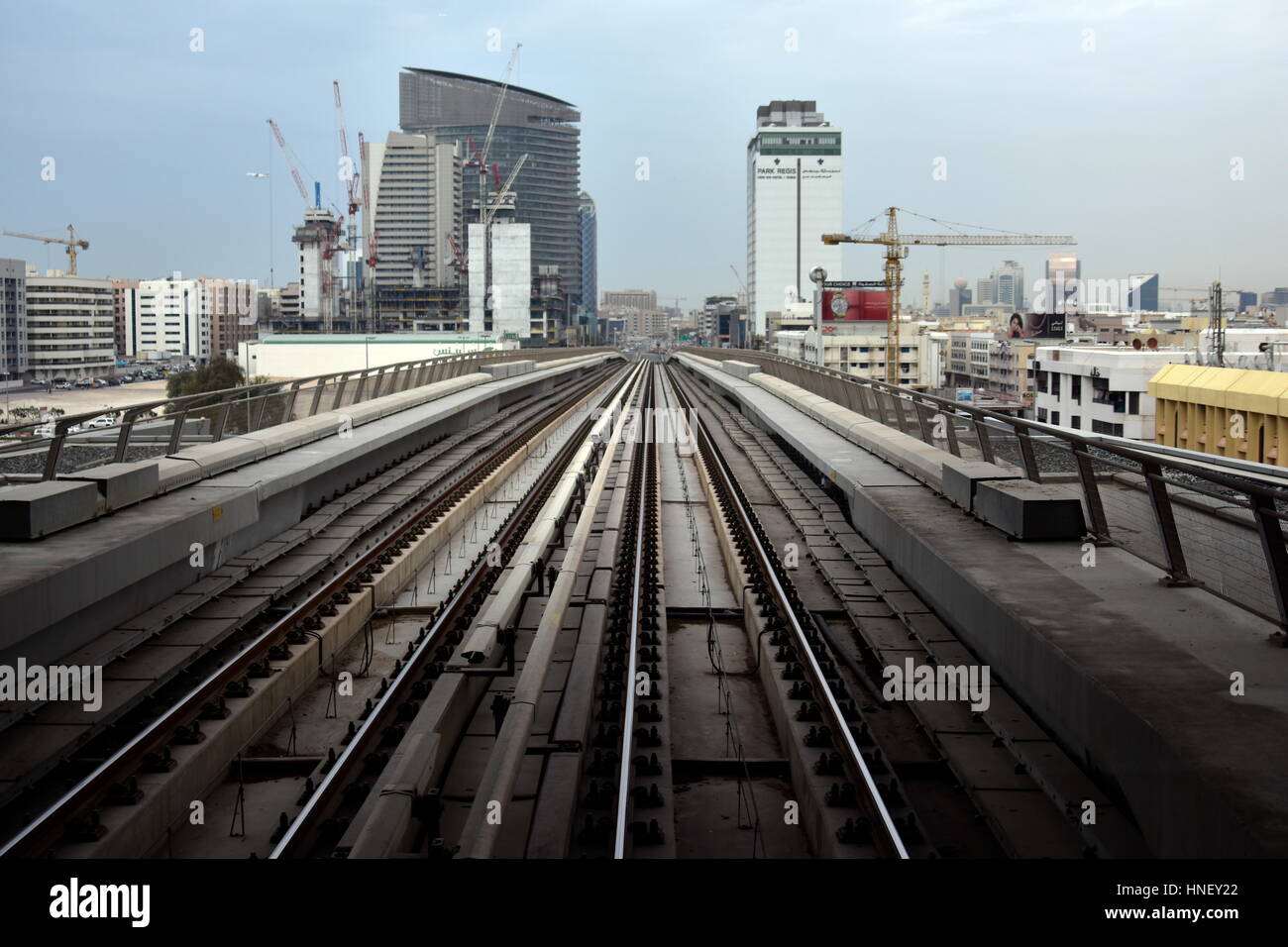 Dubai metro map hi-res stock photography and images - Alamy