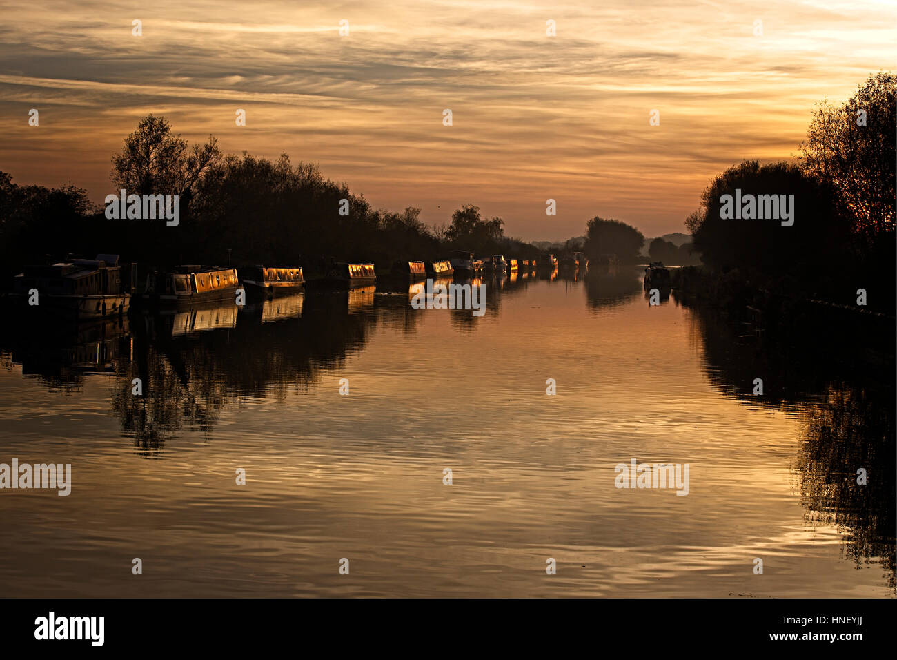 Sunset over the Gloucester and Sharpness Canal from Patch Bridge ...