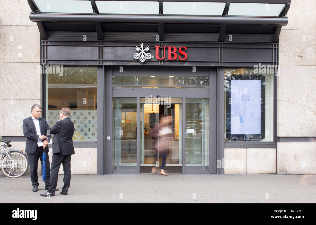 Ubs bank zurich switzerland hi-res stock photography and images - Alamy