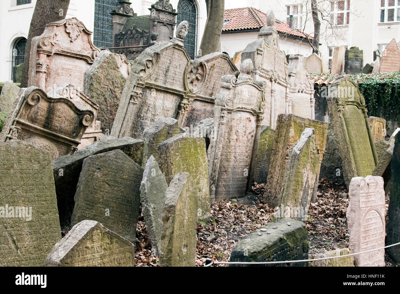 Jewish headstones hi-res stock photography and images - Alamy