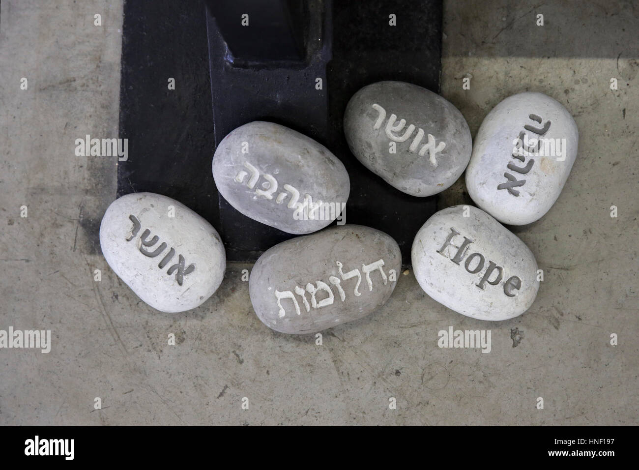 Love rocks hi-res stock photography and images - Alamy