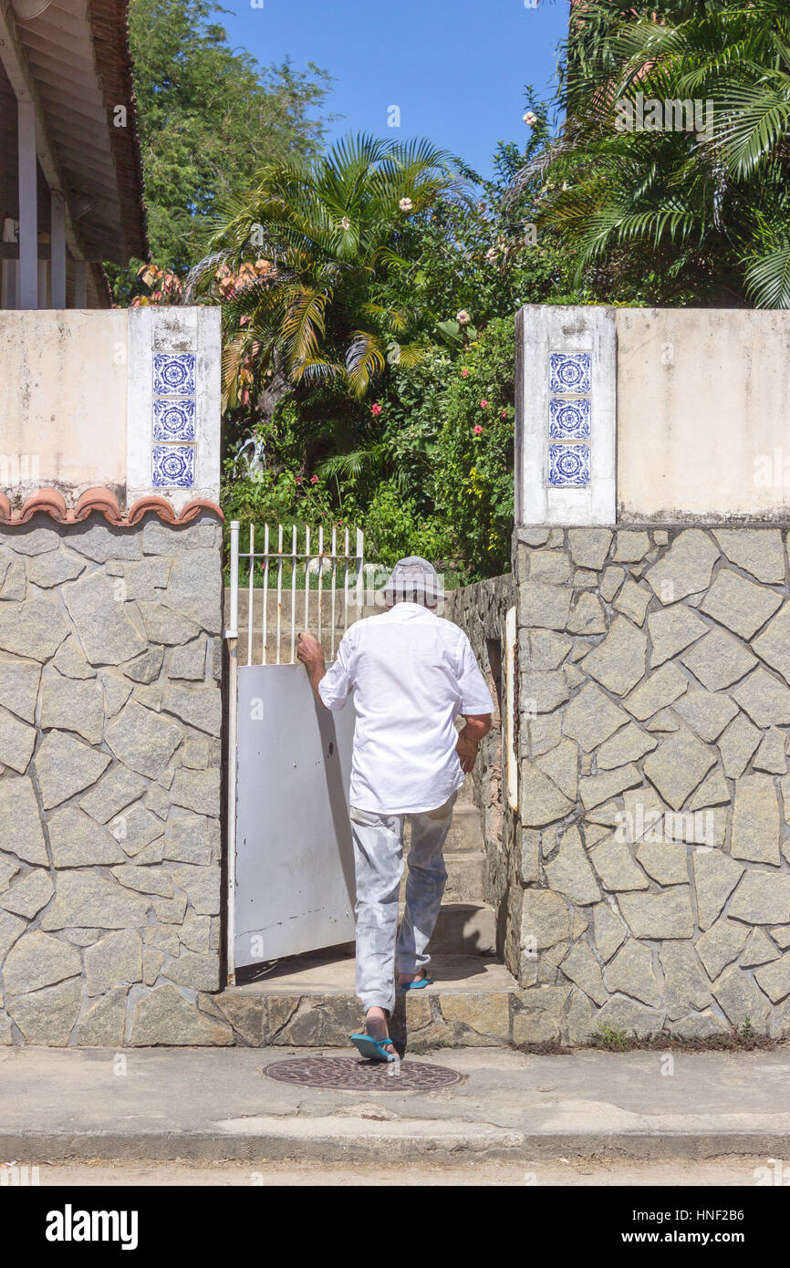 Entering gate hi-res stock photography and images - Alamy