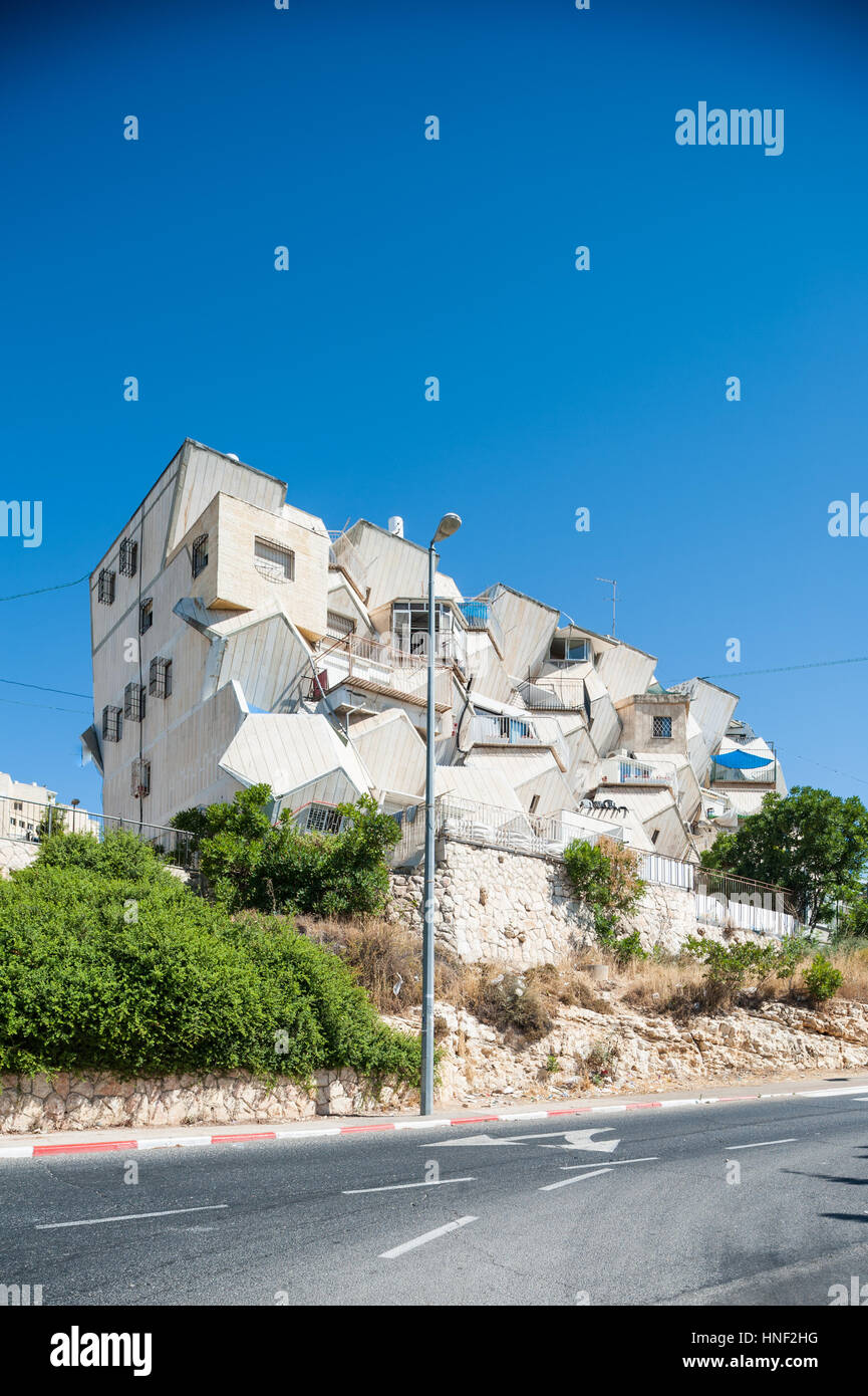 Israel, Jerusalem, Ramot polin designed by Zvi Hecker Stock Photo - Alamy