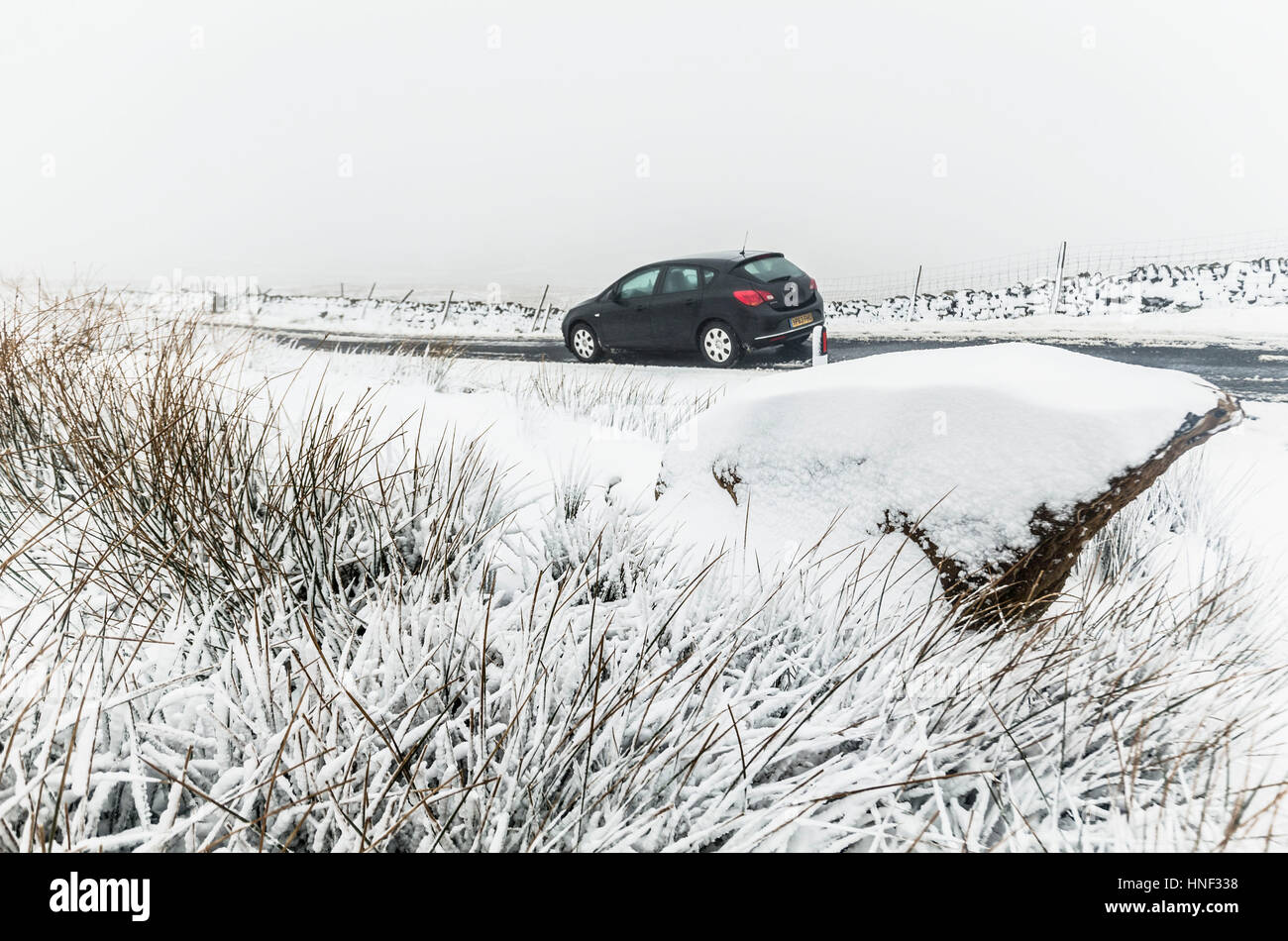 Snowy conditions in Fleet Moss in the Yorkshire Dales as snow hits the ...