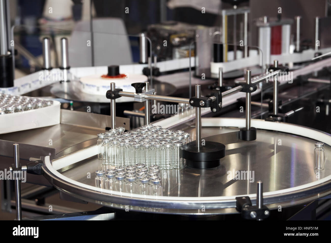 Robotic asepting compounding system hi-res stock photography and images ...