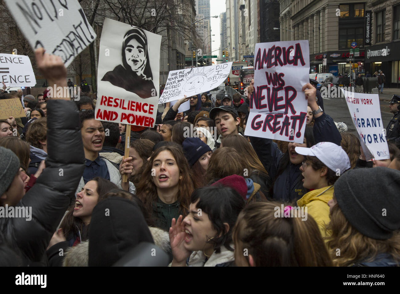 Demonstrators protest trump administration hi-res stock photography and ...