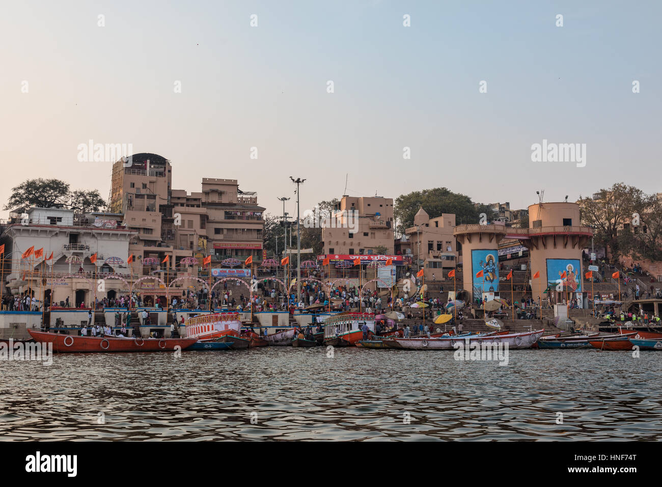 Banaras skyline hi-res stock photography and images - Alamy