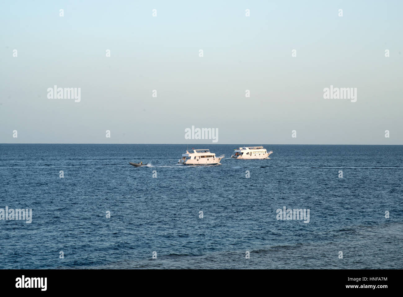 Red sea boat cruise hi-res stock photography and images - Alamy