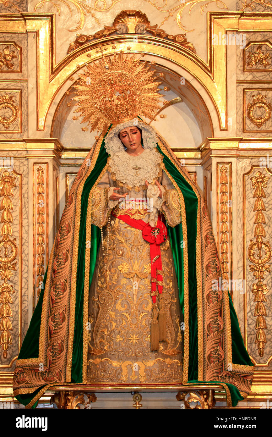 Spanish Style Decorating Ideas Statue Of Mary
