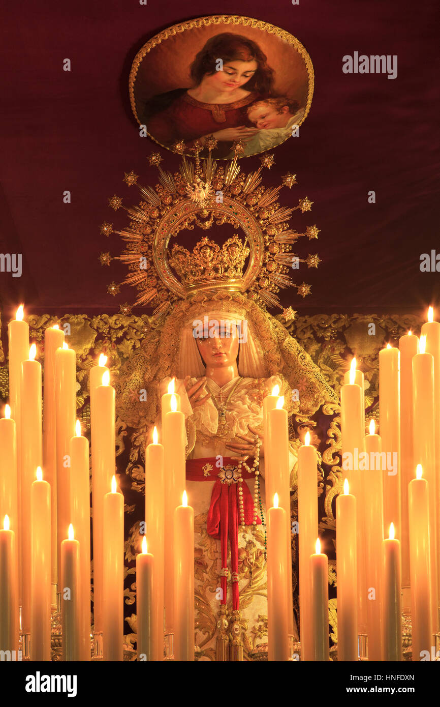 Statue of Virgin Mary decorating the float of the Iglesia Imperial de ...