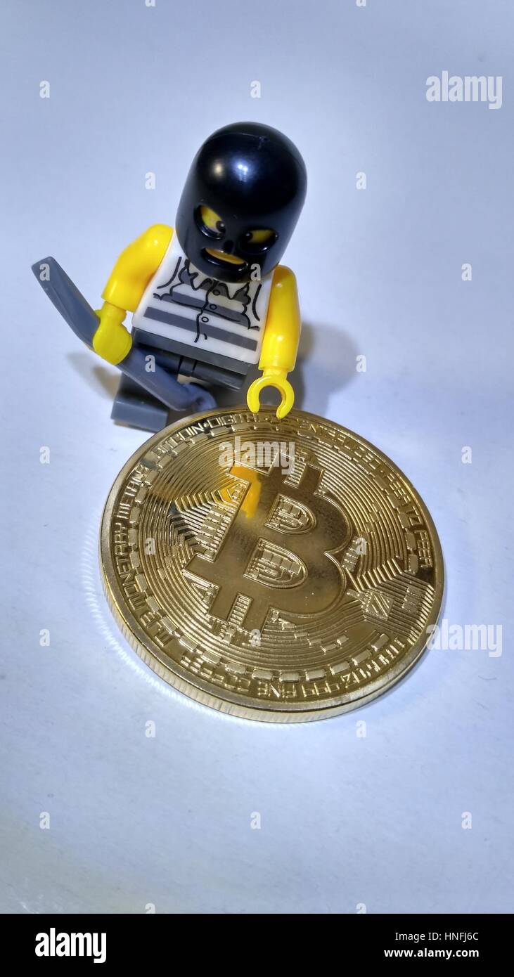 Robbery running loot hi-res stock photography and images - Alamy