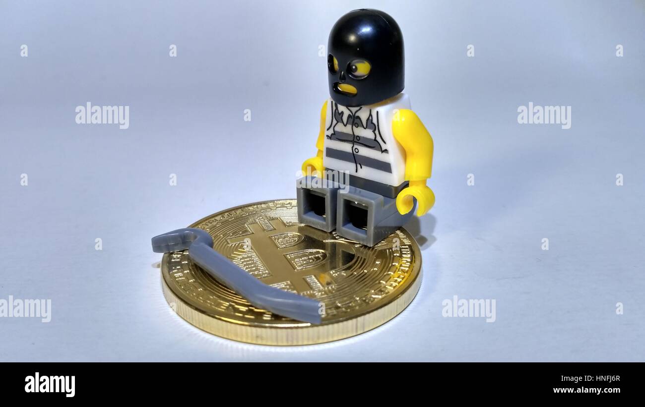 Robbery running loot hi-res stock photography and images - Alamy