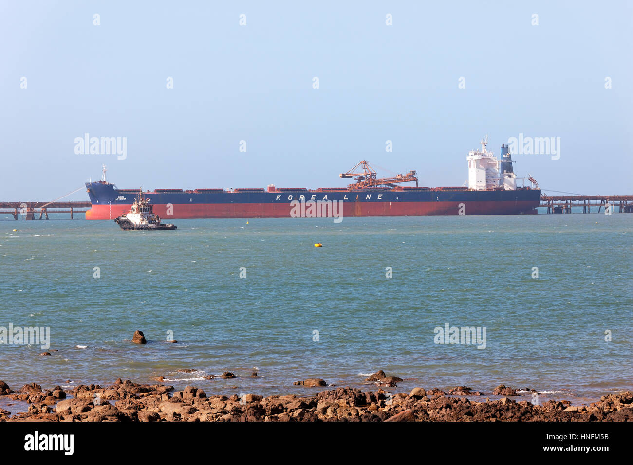Loading ore ship hi-res stock photography and images - Alamy
