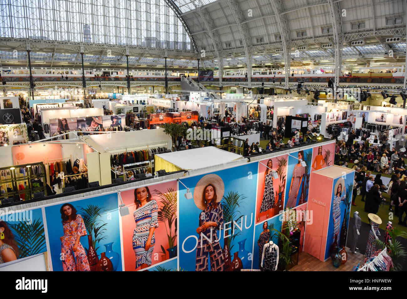 Fashion buyer pure london hi-res stock photography and images - Alamy