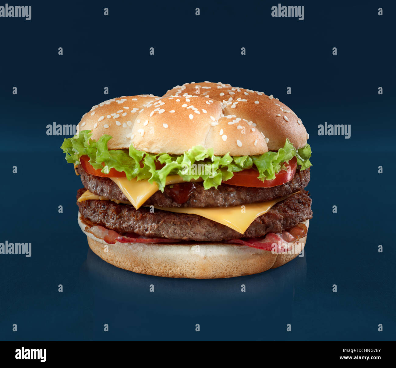 Tasty cheeseburger hi-res stock photography and images - Alamy