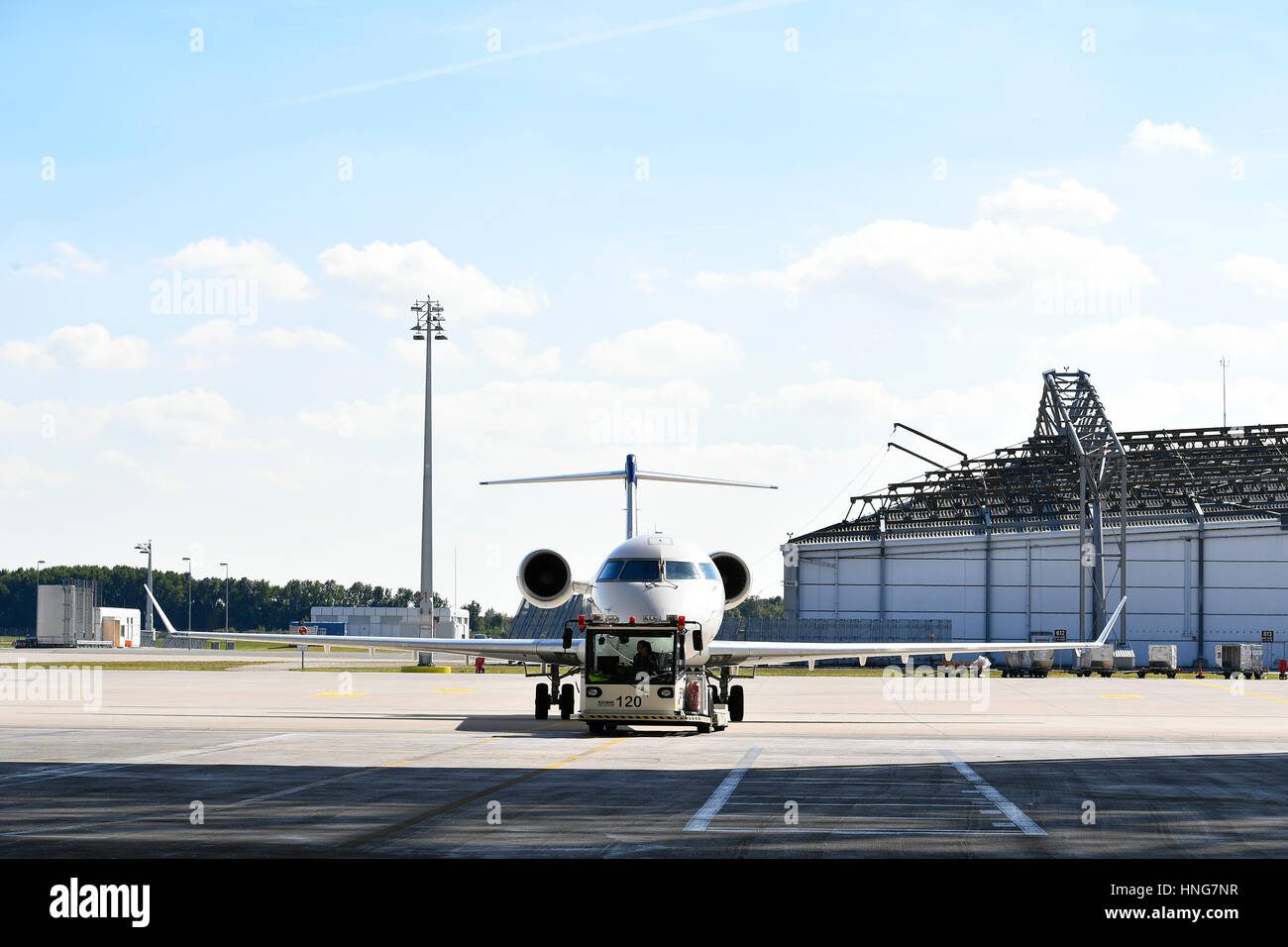 Push and pull hi-res stock photography and images - Alamy