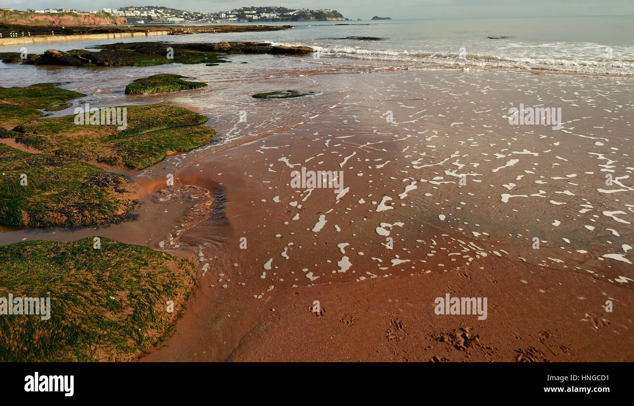 Incoming tide beach hi-res stock photography and images - Alamy