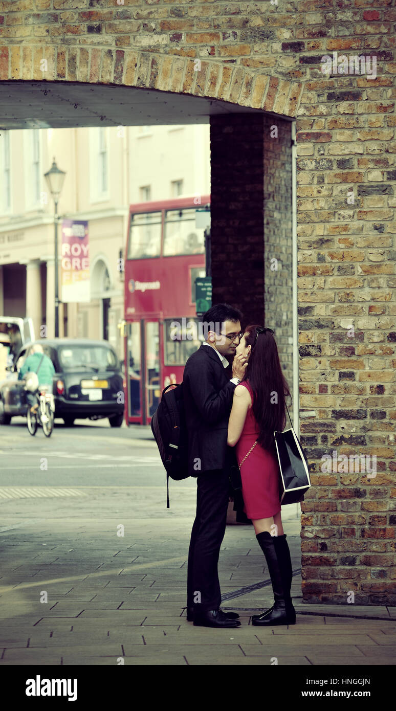 Uk couple love hi-res stock photography and images - Alamy