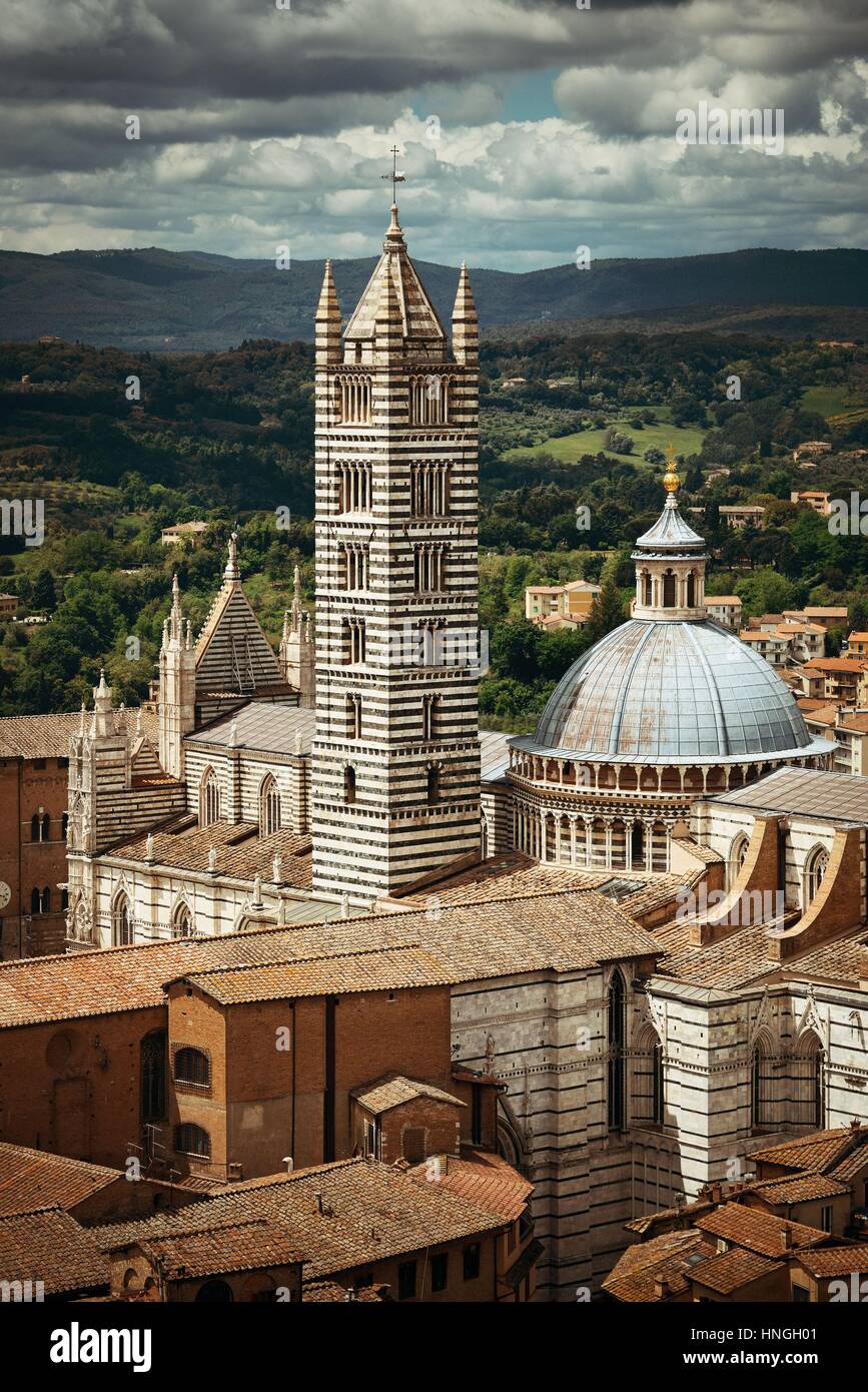 Medieval town with Siena Cathedral and skyline view in Italy Stock ...